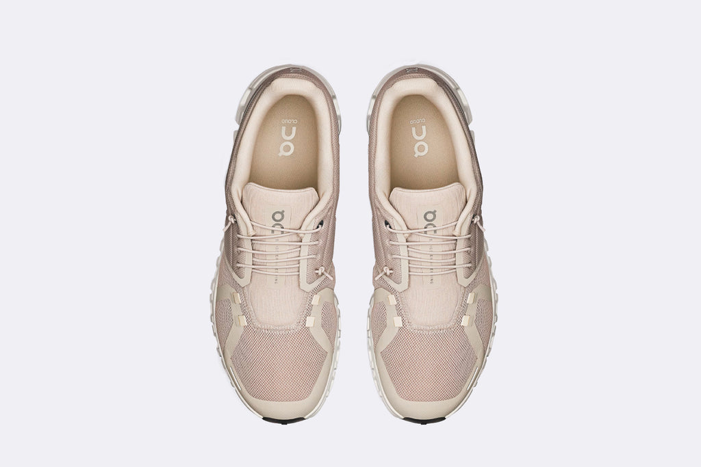 On Running Cloud 6 Pearl / White | Consuela Store